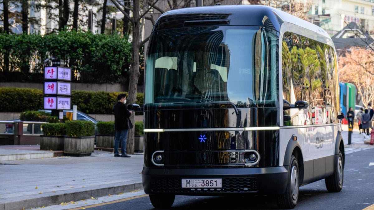 Seoul launches its first driverless bus! - Net Worth Space